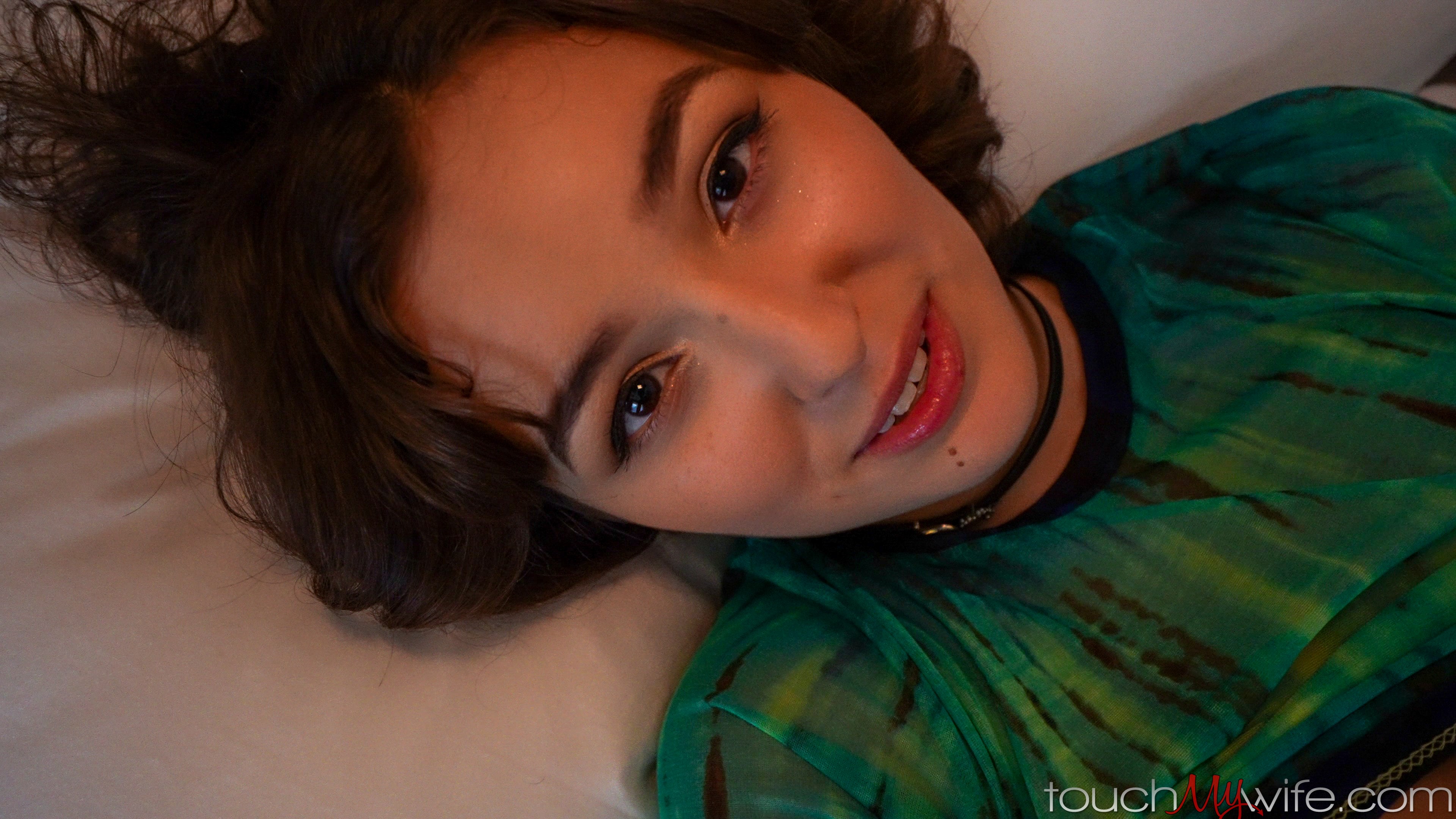 Watching My Wife 4